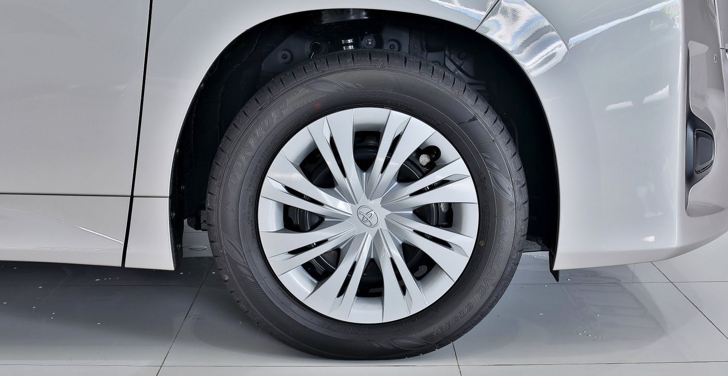 The New Toyota Noah Hybrid | Car Choice Singapore