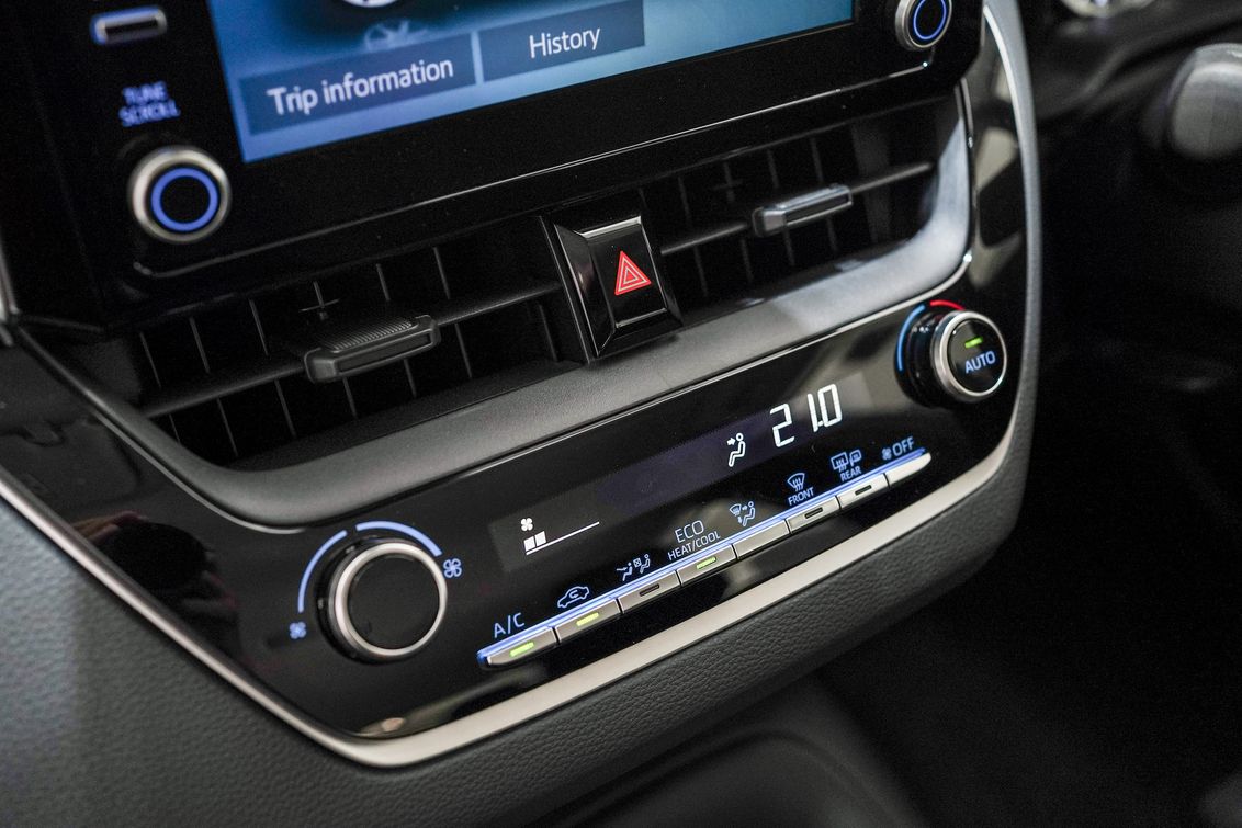 The New Toyota Corolla Saloon Hybrid | Car Choice Singapore