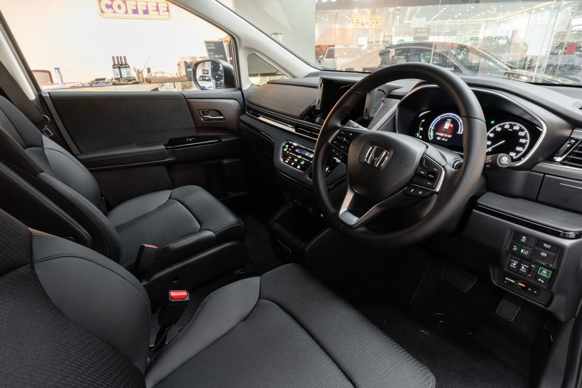 The New Honda Odyssey e:HEV | Car Choice Singapore