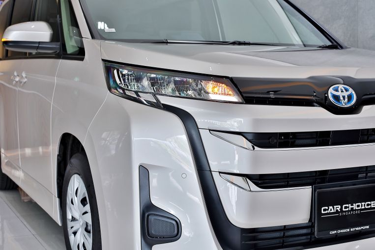 The New Toyota Noah Hybrid | Car Choice Singapore
