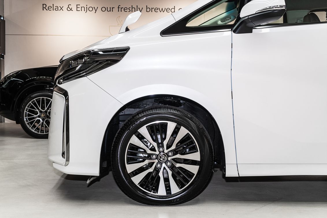The New Toyota Alphard | Car Choice Singapore