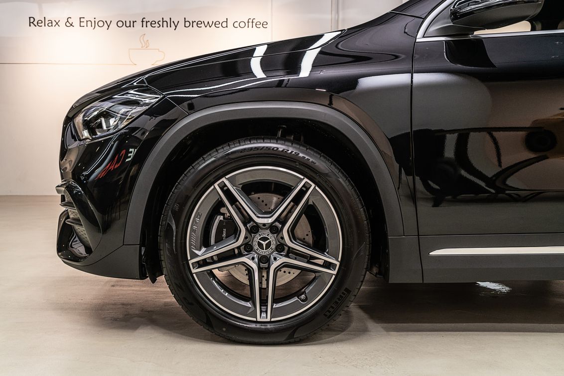 The New Mercedes-Benz GLA200 | Car Choice Singapore