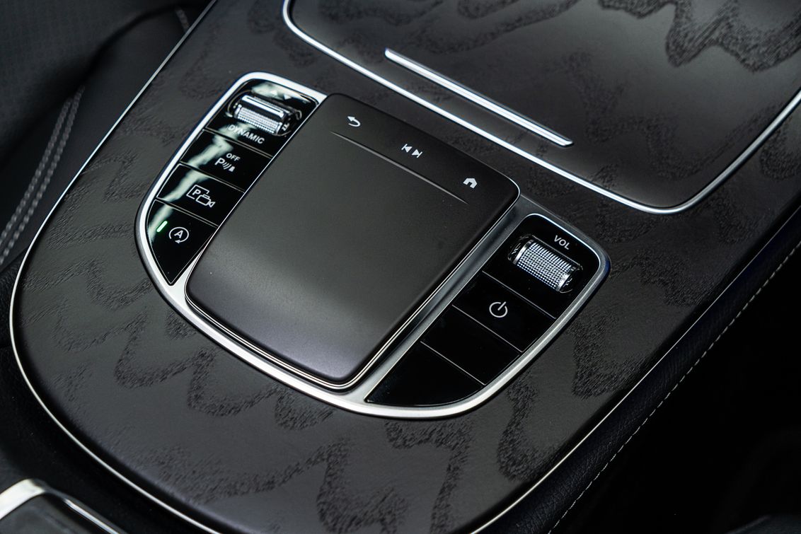 The New Mercedes-Benz E200 Saloon | Car ChoiceSingapore