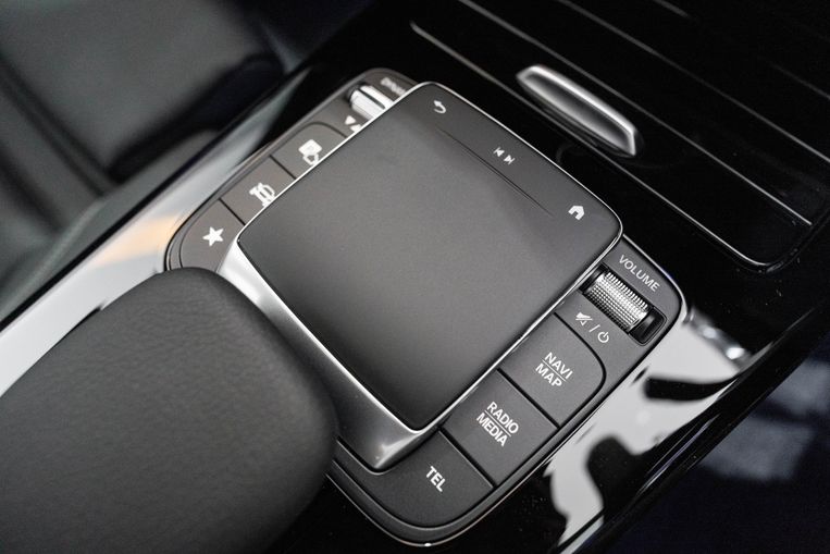 New Mercedes-Benz CLA180 AMG Coupé - Car Choice Singapore