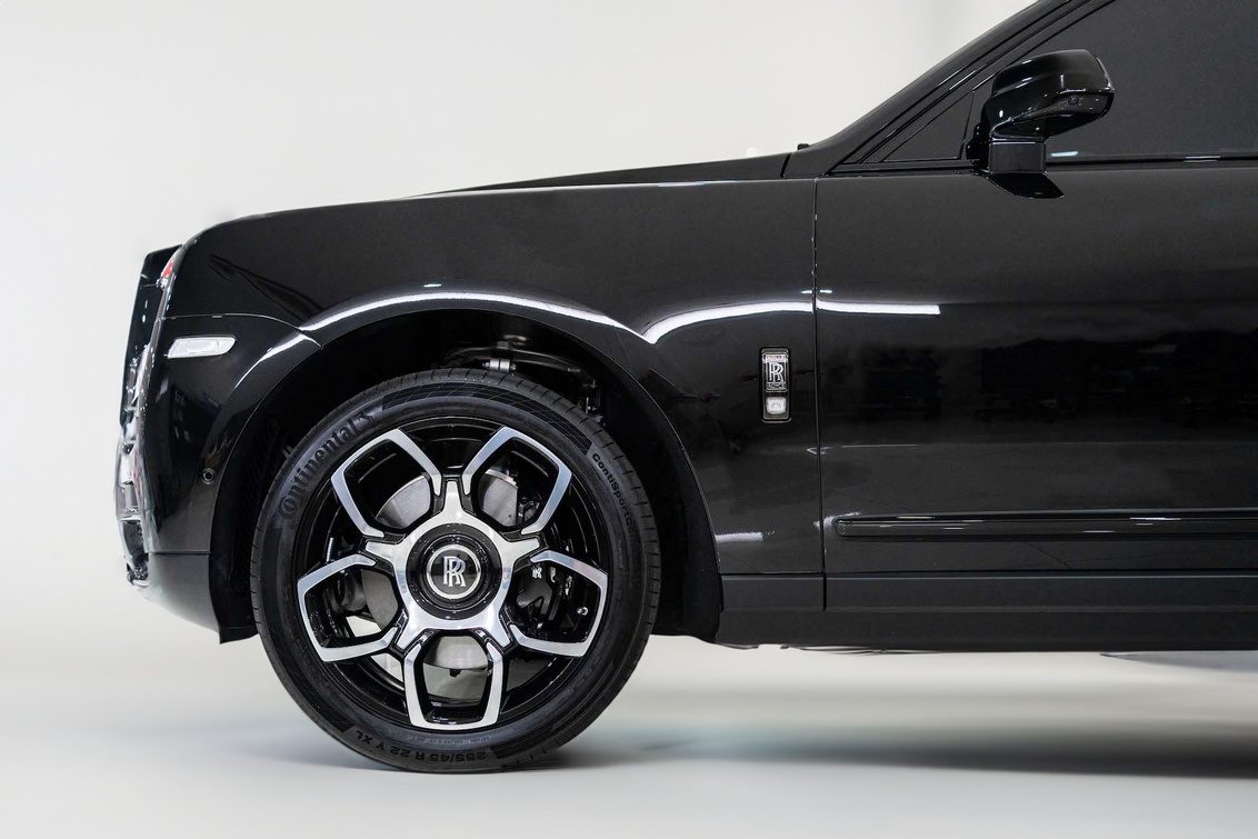 The New Rolls-Royce Cullinan | Car Choice Singapore