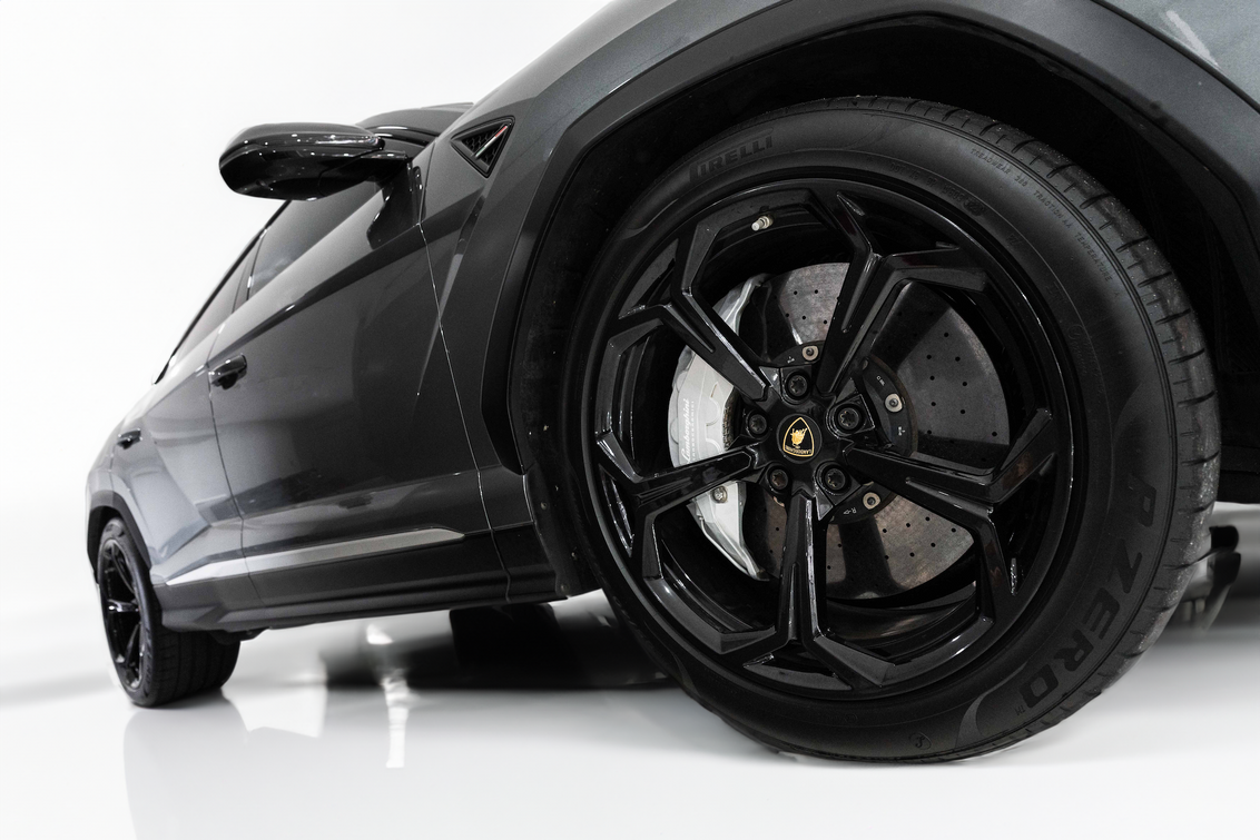 The New Lamborghini Urus | Car Choice Singapore