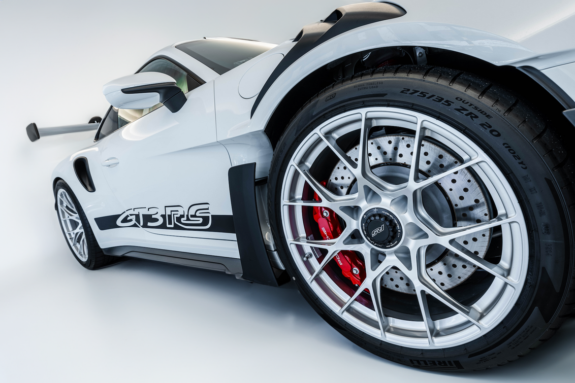 The New Porsche 911 GT3 RS | Car Choice Singapore