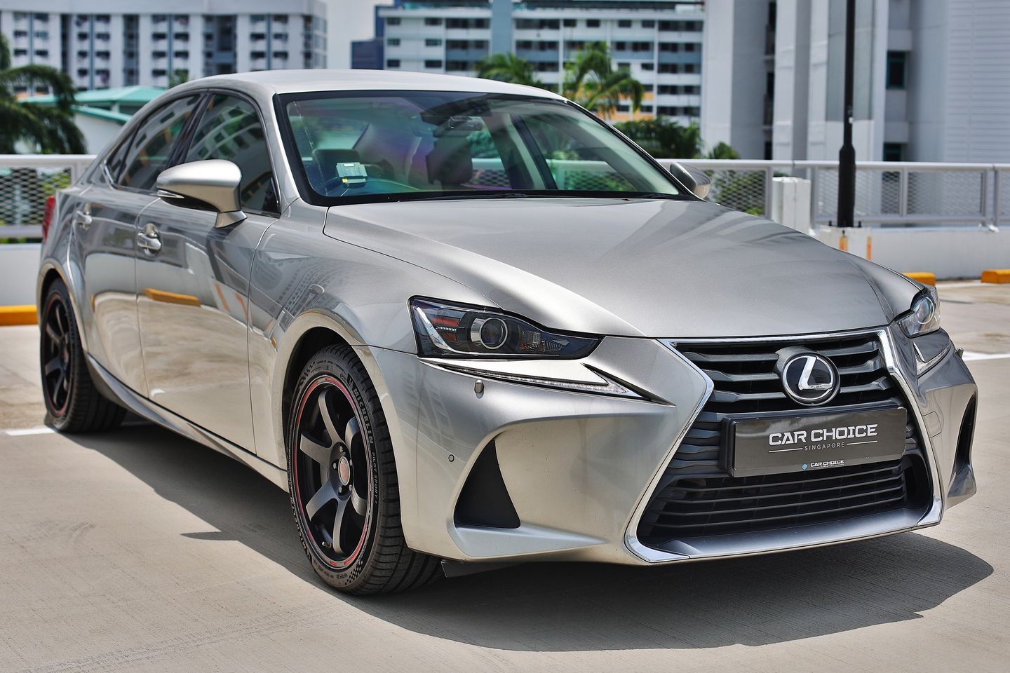 Certified Pre-Owned Lexus ES300h Executive Sunroof | Car Choice Singapore