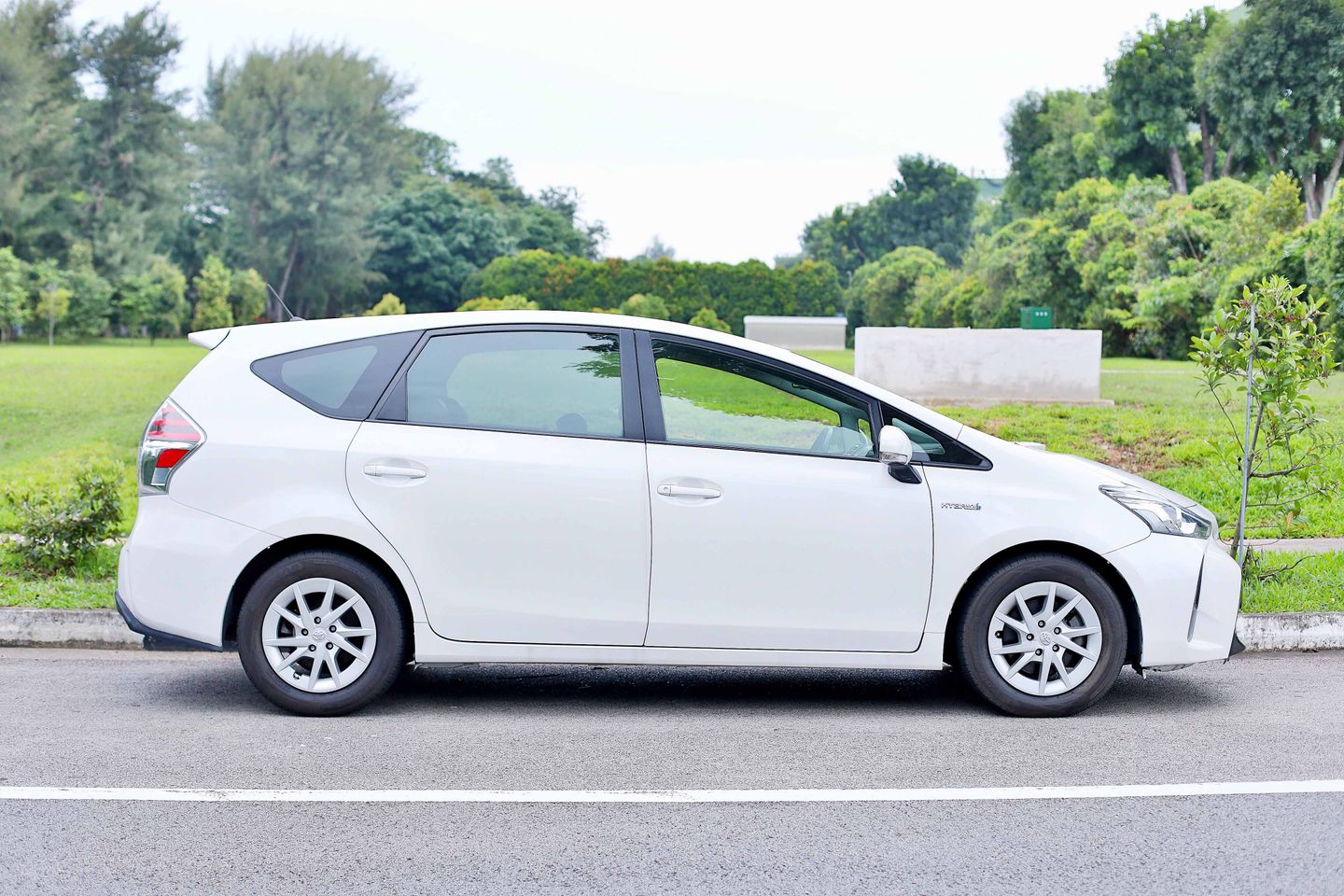 Certified Pre-Owned Toyota Prius Plus Hybrid 1.8 | Car Choice Singapore