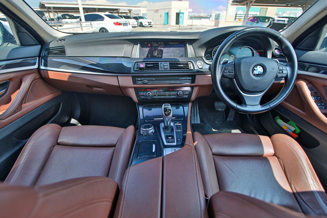 Certified Pre-Owned BMW 5 Series 528i | Car Choice Singapore