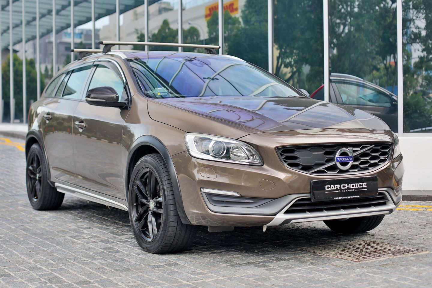 Certified Pre-Owned Volvo V60 Cross Country T5 Sunroof | Car Choice ...