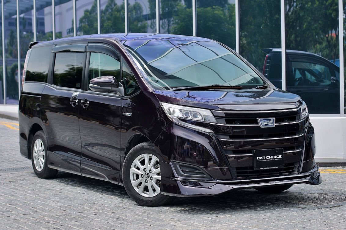 Certified Pre-Owned Toyota Noah Hybrid 1.8 X | Car Choice Singapore