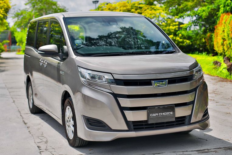 Certified Pre-Owned Toyota Noah Hybrid 1.8 X | Car Choice Singapore