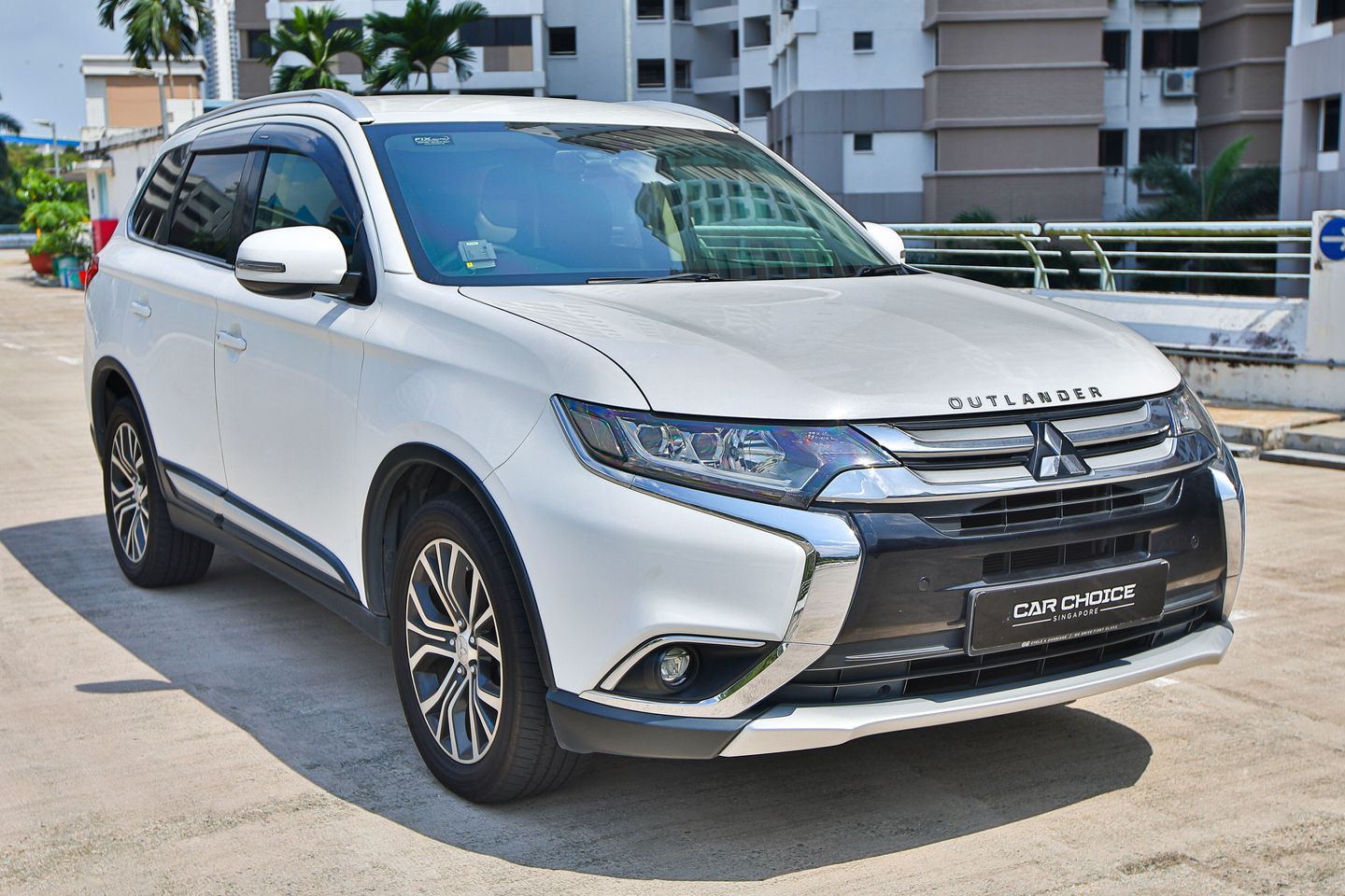 Certified Pre-Owned Mitsubishi Outlander 2.0A | Car Choice Singapore
