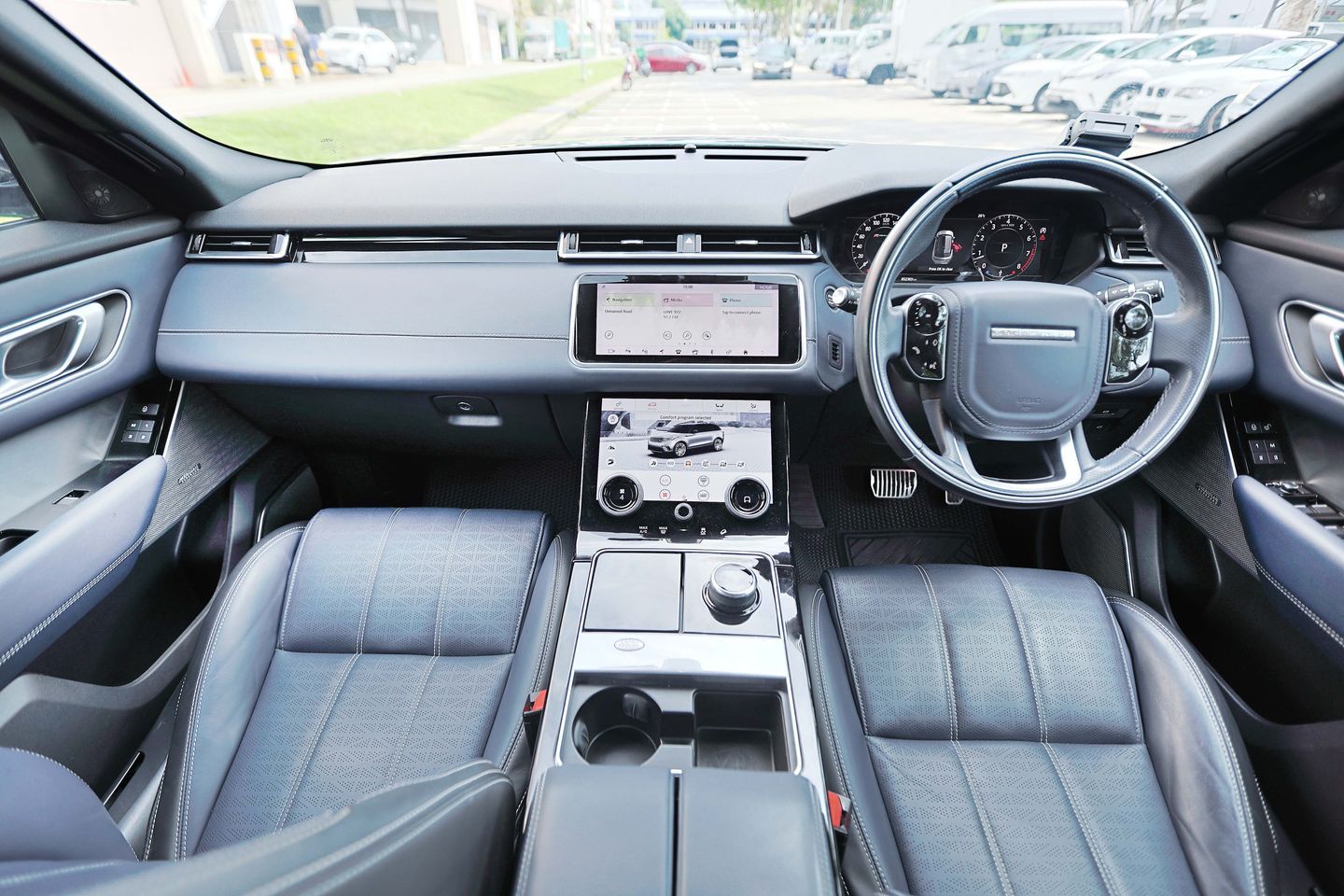 Certified Pre-Owned Land Rover Range Rover Velar 2.0A Si4 R-Dynamic HSE ...