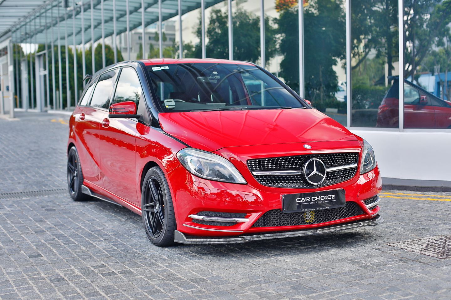 Certified Pre-Owned Mercedes-Benz B180 | Car Choice Singapore