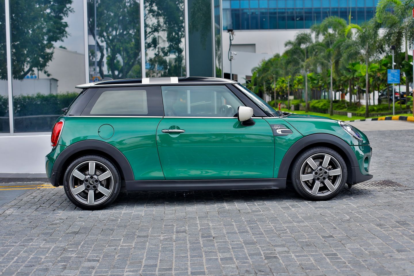 Certified Pre-Owned MINI Cooper 1.5 | Car Choice Singapore