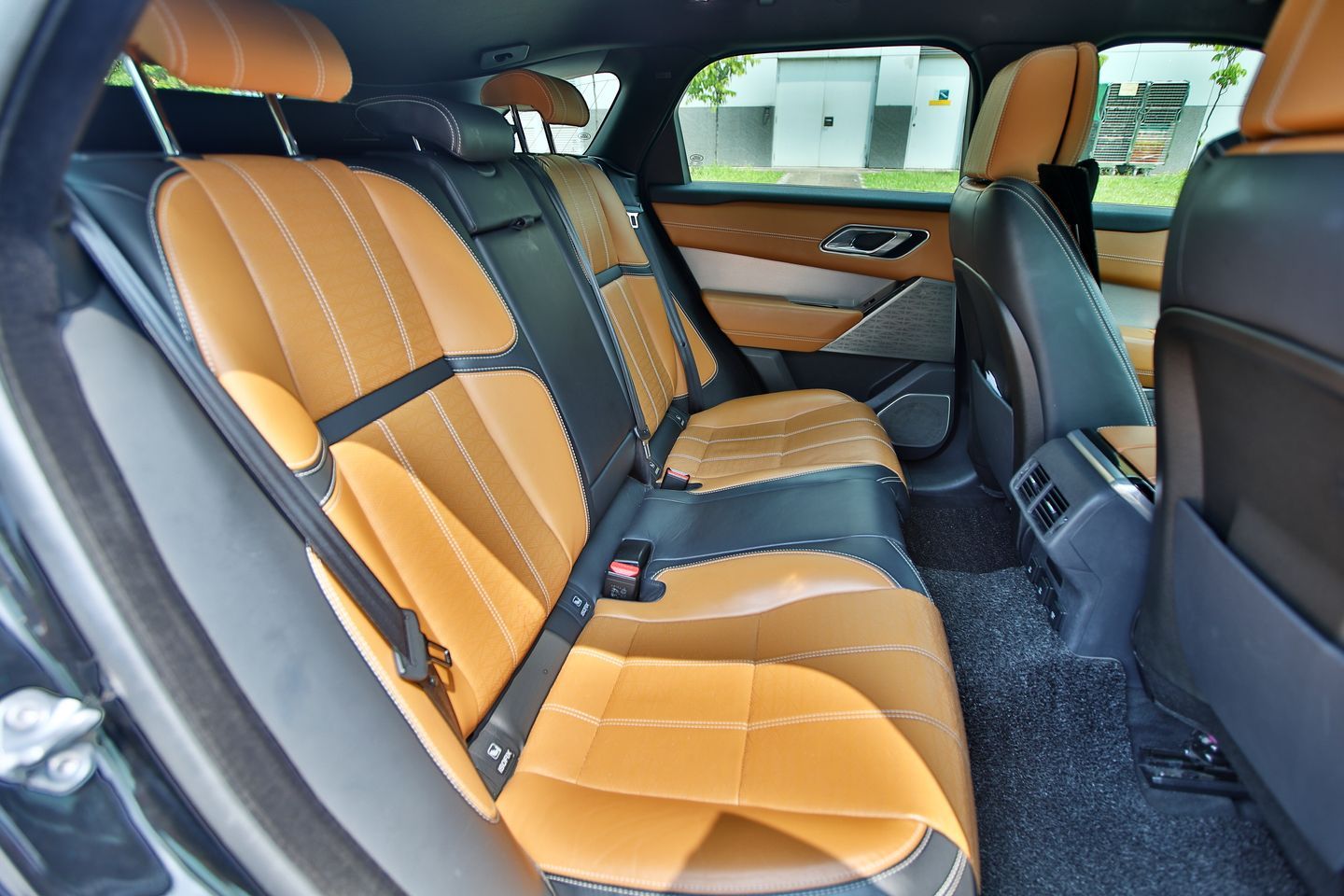 Certified Pre-Owned Land Rover Range Rover Velar 3.0A Si6 R-Dynamic ...