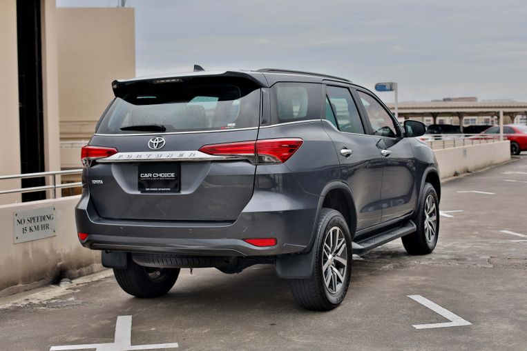Certified Pre-Owned Toyota Fortuner 2.7 | Car Choice Singapore