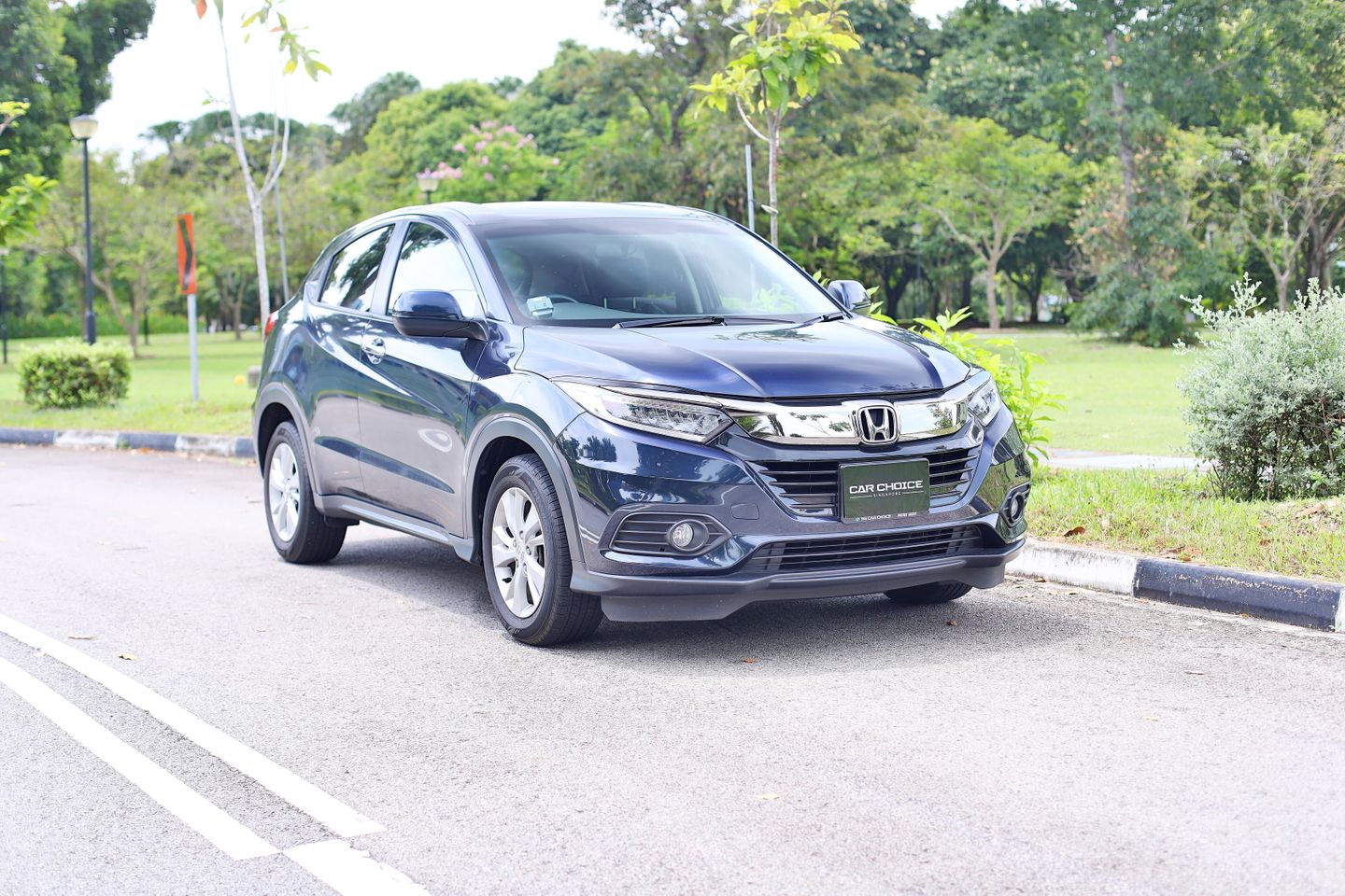 Certified Pre-Owned Honda Vezel 1.5A X | Car Choice Singapore